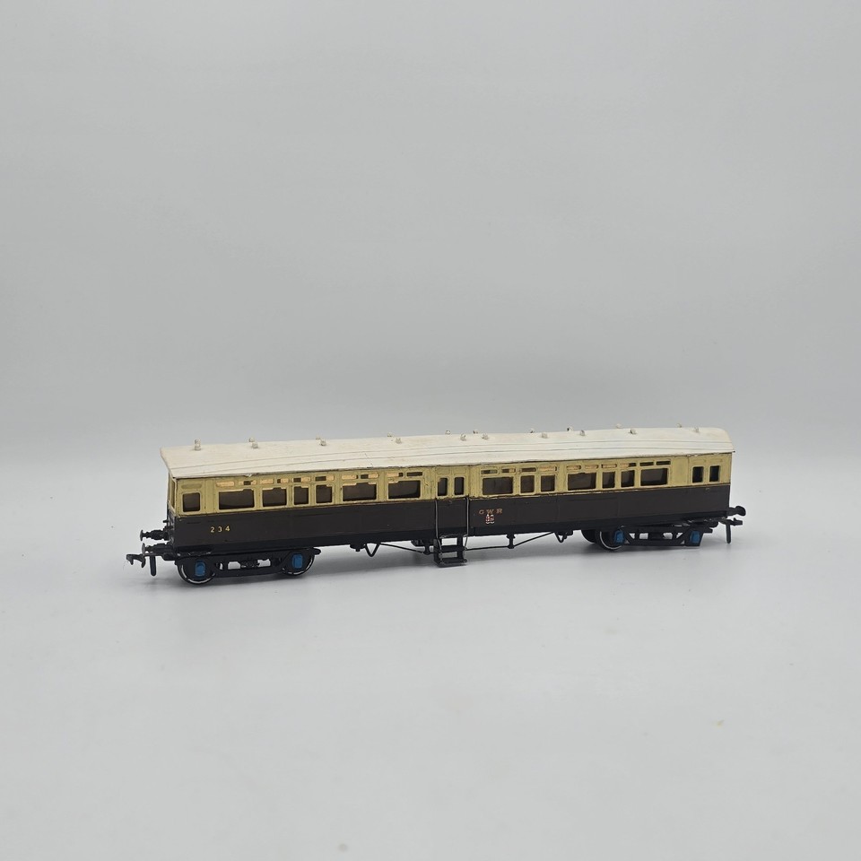 1/76 Scale White metal autocoaches kit built OO Gauge | eBay UK