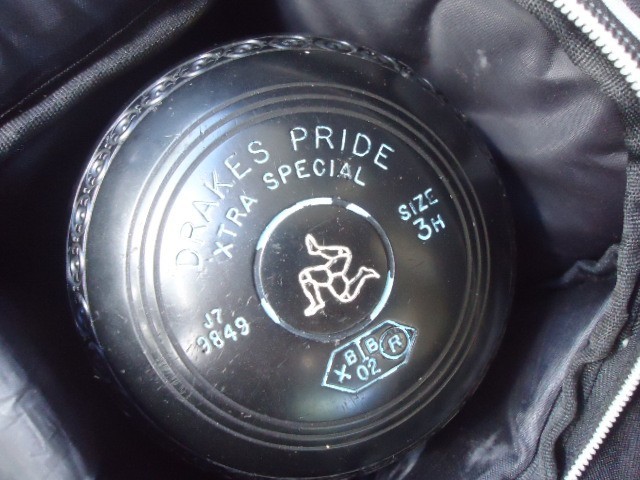 set lawn bowls size 3 heavy drakes pride xtra special & comfit pro ...
