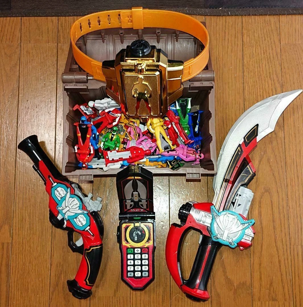 Power Rangers Super Megaforce Weapons