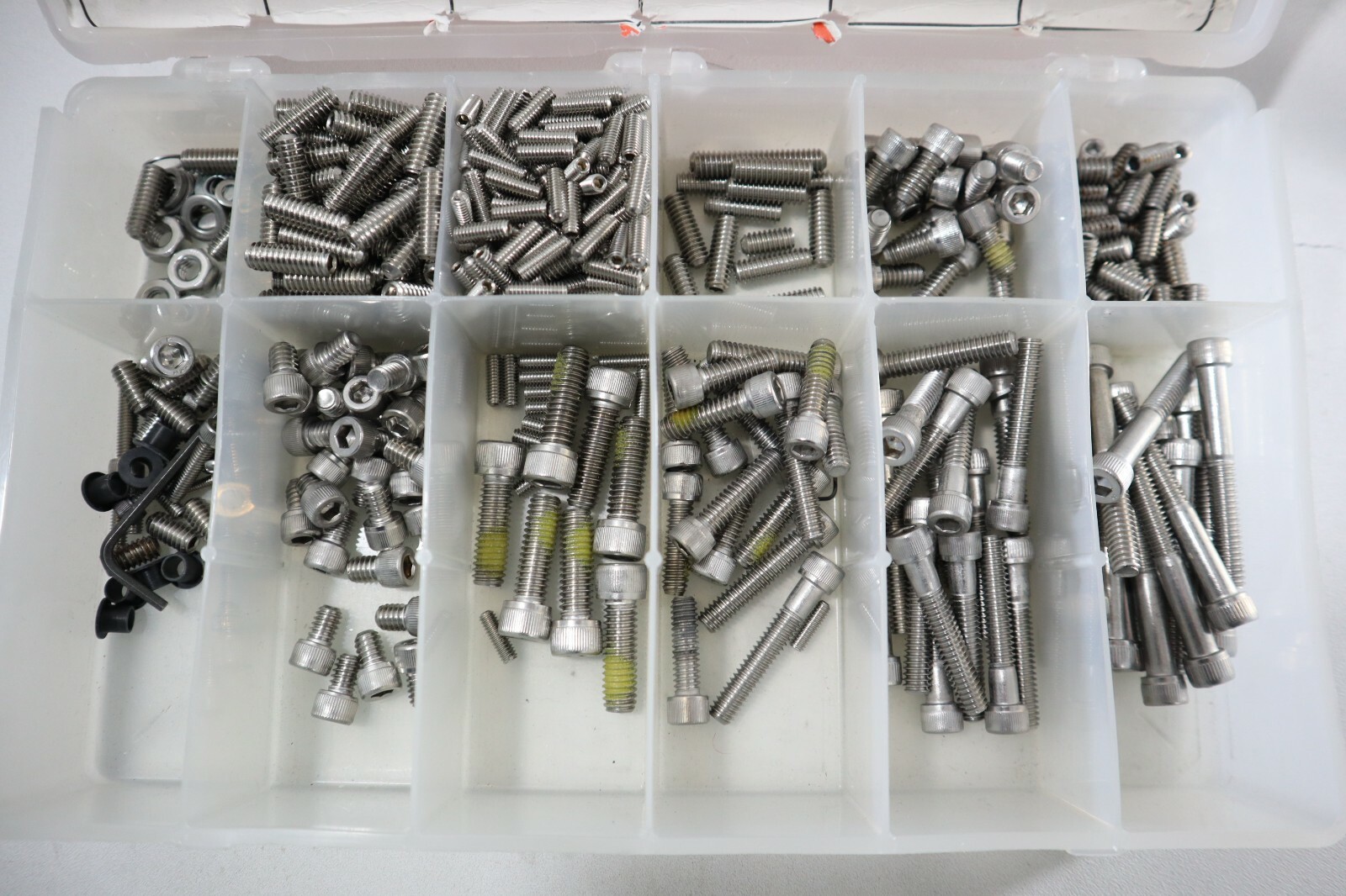 ThorLabs HW-KIT2 Stainless Steel 1/4"-20 Cap Screw And Hardware Kit - 2 ...