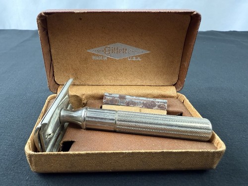 Vintage 30’s - 40's Gillette Tech Safety Razor w/ Original Blade & Case ...