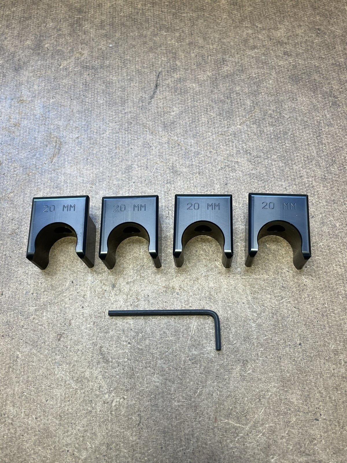 DD26 Mean Stop Clips 20mm 3.75” width | eBay