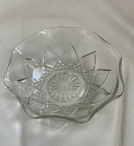 Vintage HAZEL ATLAS clear glass ruffled edge berry bowl | eBay