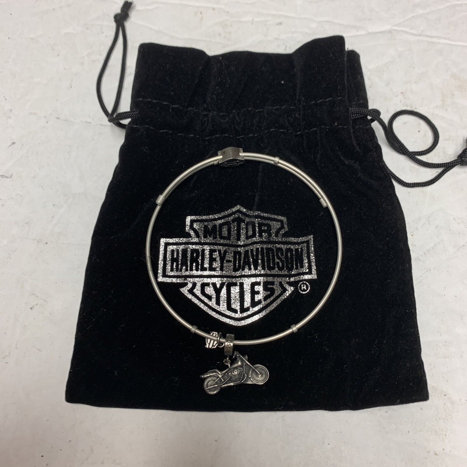 Harley-Davidson Motorcycle Charm Dangle Legend Bangle… - Gem