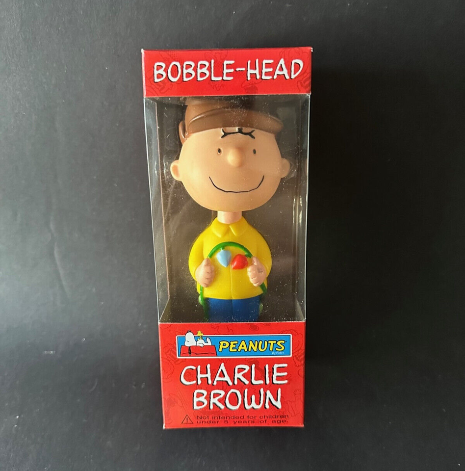 PEANUTS Christmas Charlie Lucy Snoopy Linus 4x bobble-head Funko | eBay