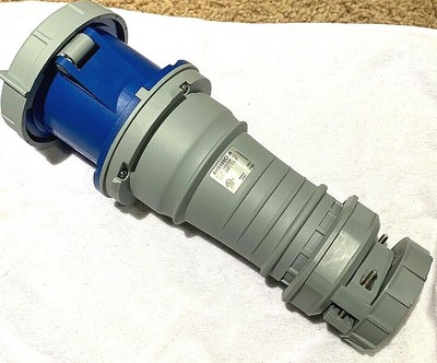 Plugs - 3 Phase Plugs