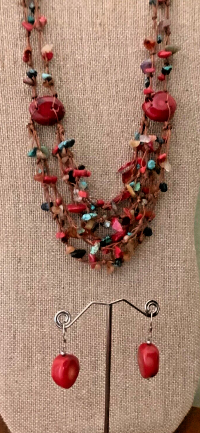 Unique Graduated Strand Coral Bead Fetish Necklace W/… - Gem