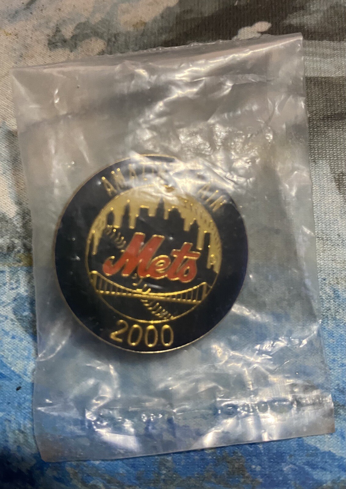 NY Mets Amazin' Again 2000 Lapel Pin MLB New York Subway Series NEW | eBay