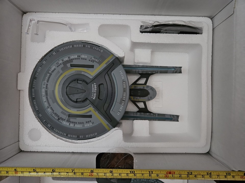 Star Trek Lower Decks Set 4 USS Cerritos USS Titan USS Vancouver USS ...