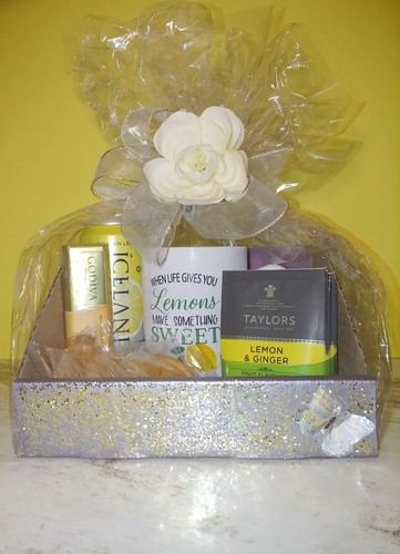 Lemon Cheer Up Box - Lemon ginger tea, chocolate, mug, tartlets, spring ...