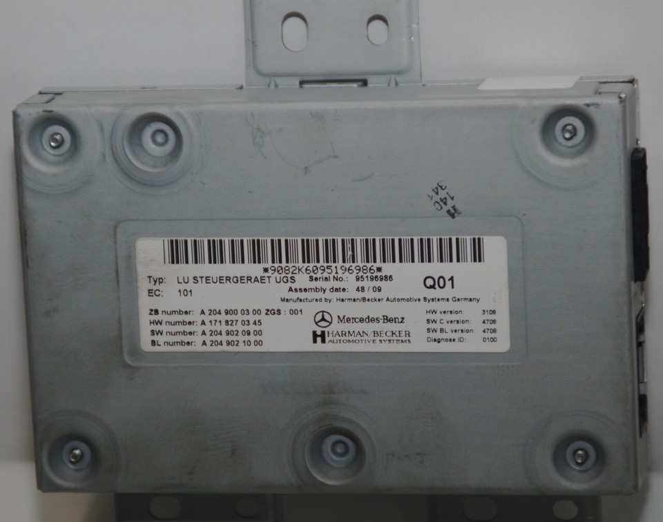 Mercedes W204 Control Unit Ugs Media Interface Multimedia A2049000300 ...