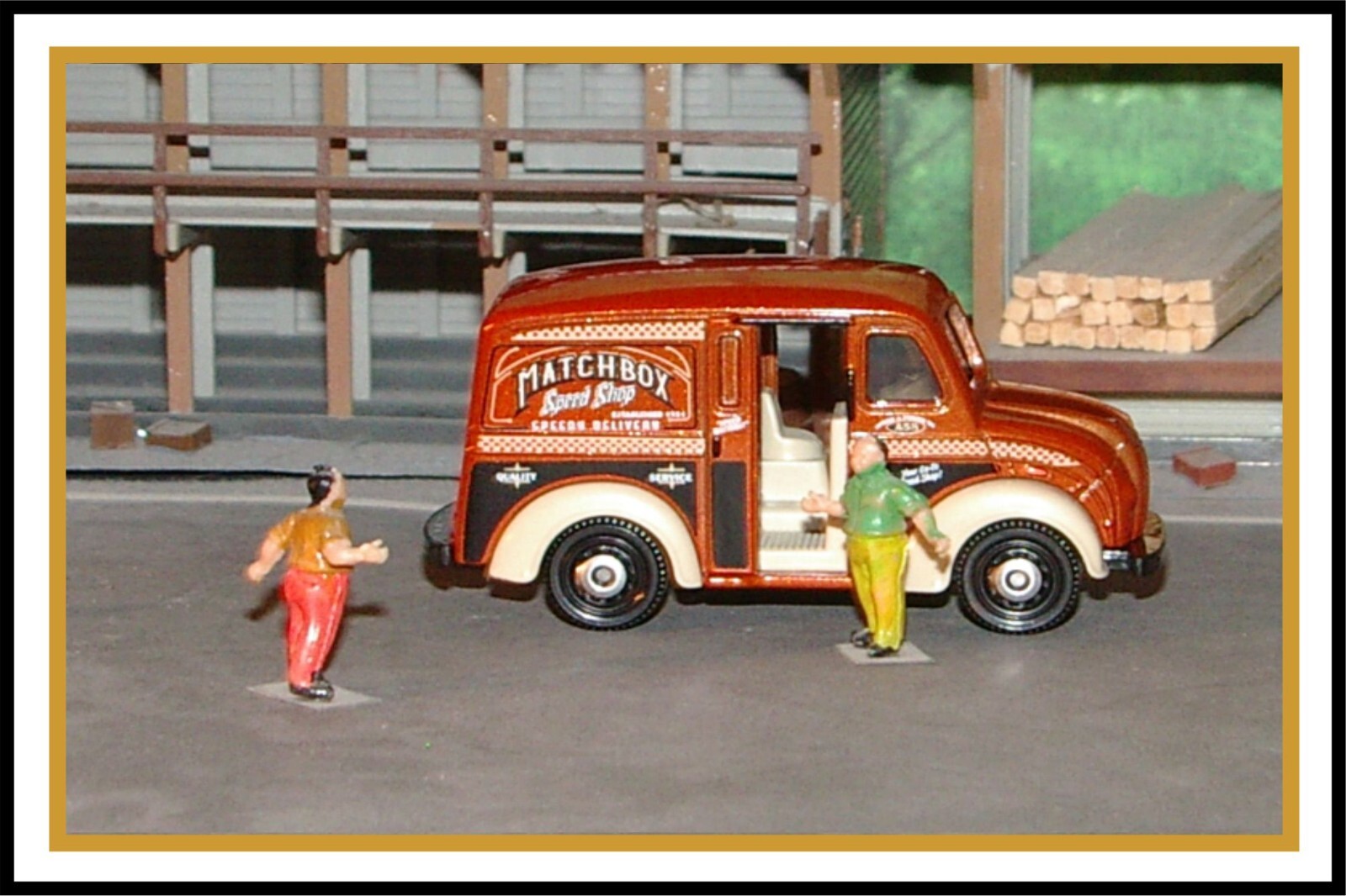 2020 _ Matchbox _ Moving Parts _ Divco Milk Truck / Speed Shop Delivery ...