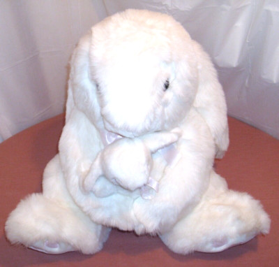 VINTAGE YES CLUB RABBIT 20" WHITE DWARF BUNNY WITH BABY STUFFED ANIMAL ...