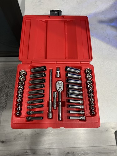 Snap-on 44 pc 1/4" Drive 6-Point Metric/SAE GeneralService Set (Red) | eBay