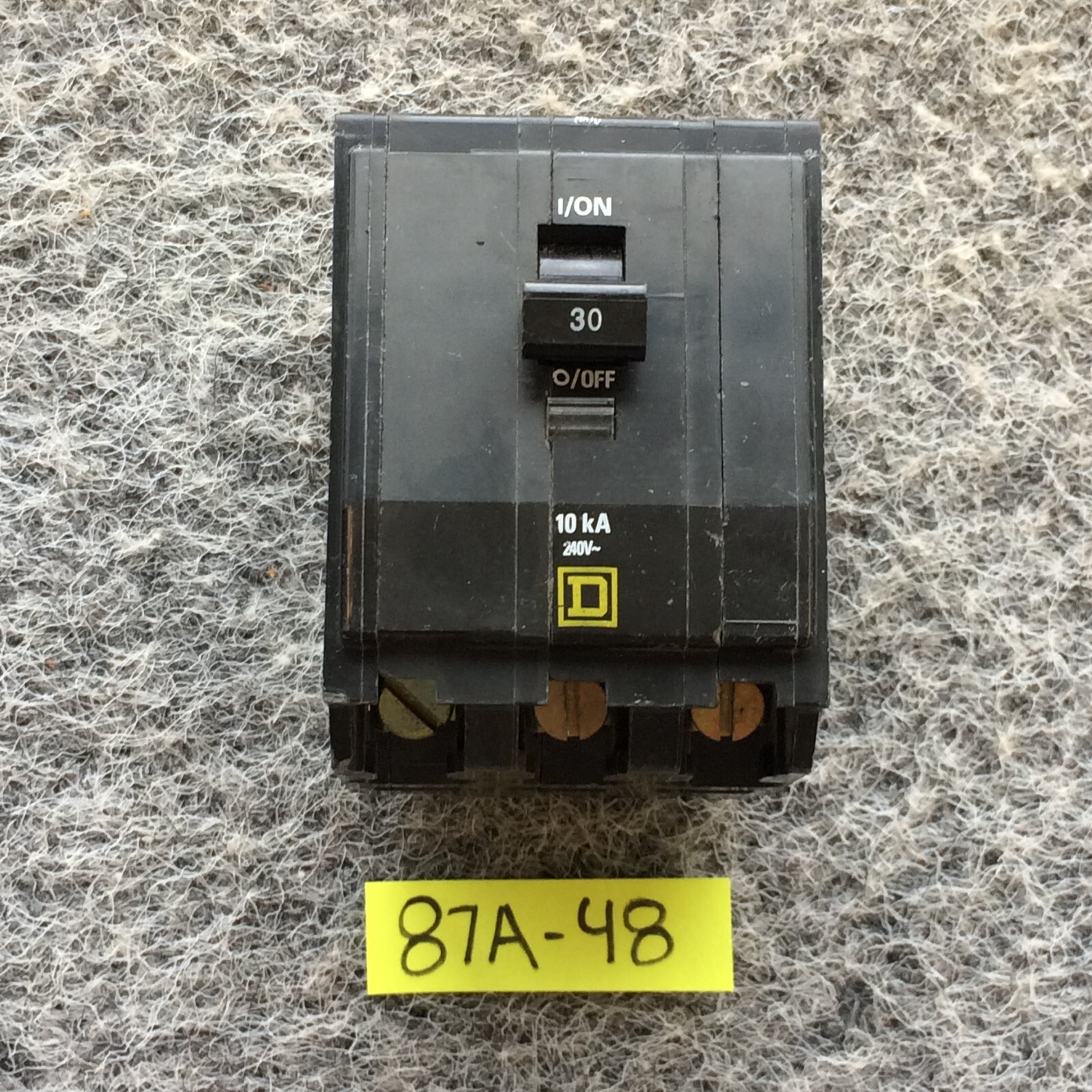 SQUARE D QOB330 120/208-240V 30A BOLT ON CIRCUIT BREAKER 10kA | eBay