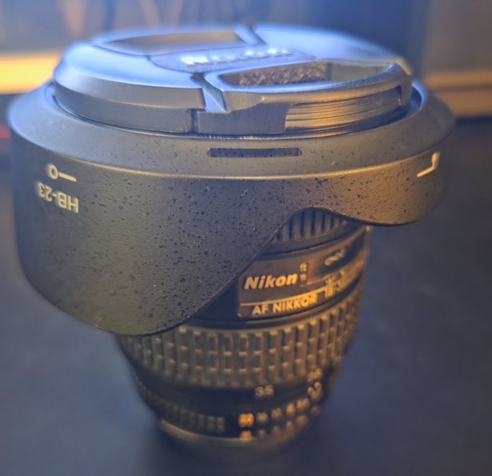 Nikon Nikkor AF 18-35mm F3.5/4.5D ED & HB-23 Hood & Caps | eBay.de
