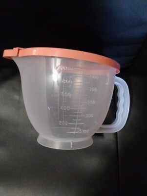NEW! Tupperware Mix N Store 4 Cup 1 qt Measuring Bowl with Snap Pour ...