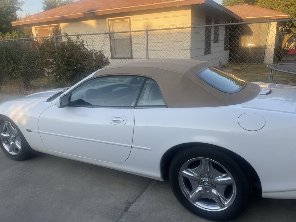 XK8 Jaguar 1998 125k Miles Runs Great Tagged And Smogged.Sexy & Fun To ...