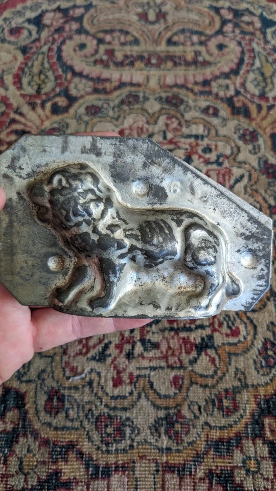 Antique Primitive Old Metal Tin Lion Chocolate Mold JaBurg Brothers NYC ...