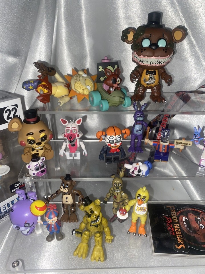 Five Nights At Freddy’s Figure Lot 15+ Mcfarlane Funko 2 inch figures ...