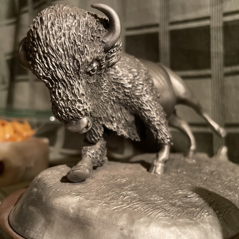 🪶Chilmark Brian Rodden Buffalo Fine Pewter Bear Sculpture 1976 #933 | eBay