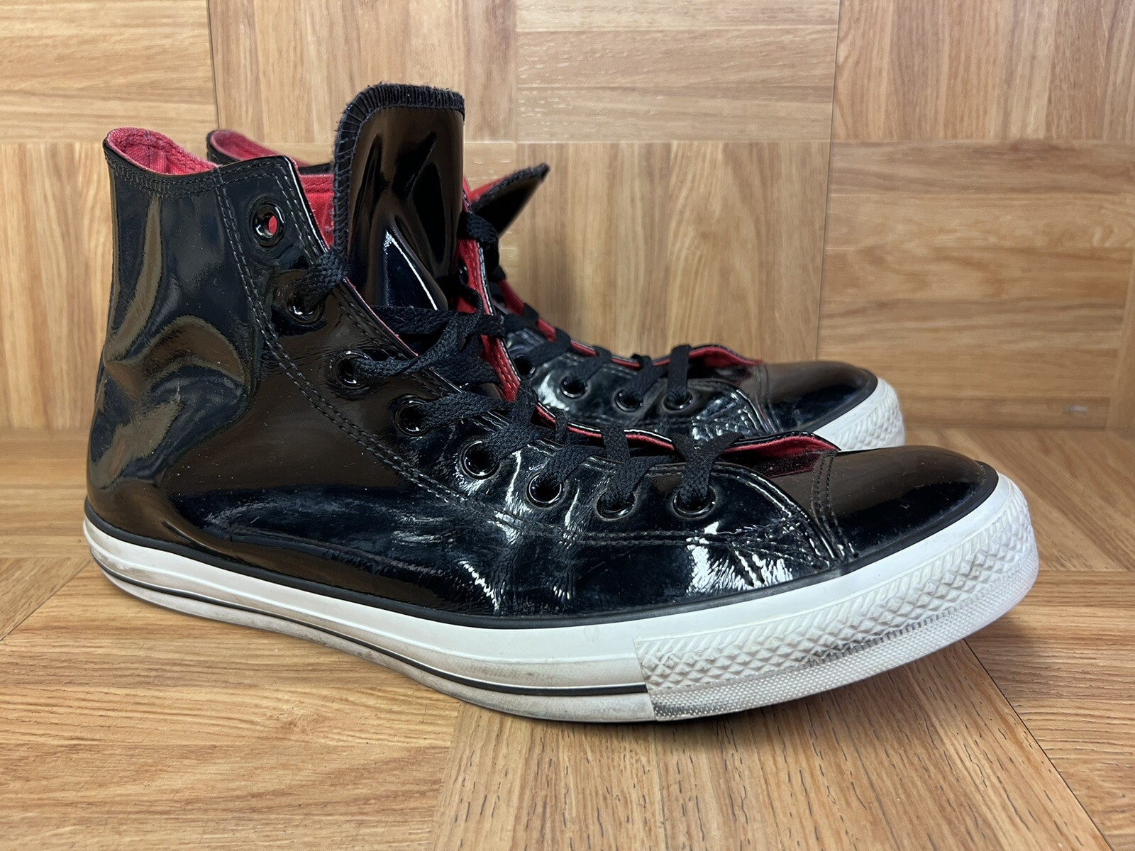 RARE🔥 Converse Chuck Taylor All Star Patent Leather … - Gem