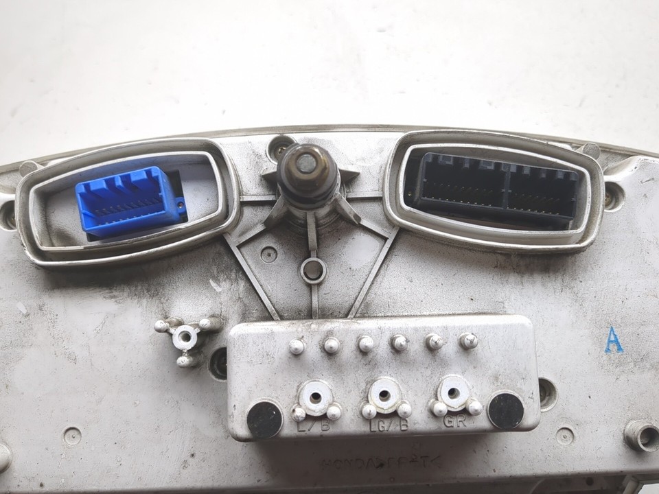 01-05 Honda Goldwing 1800 GL1800 Front Instrument Cluster Gauge 37100 ...