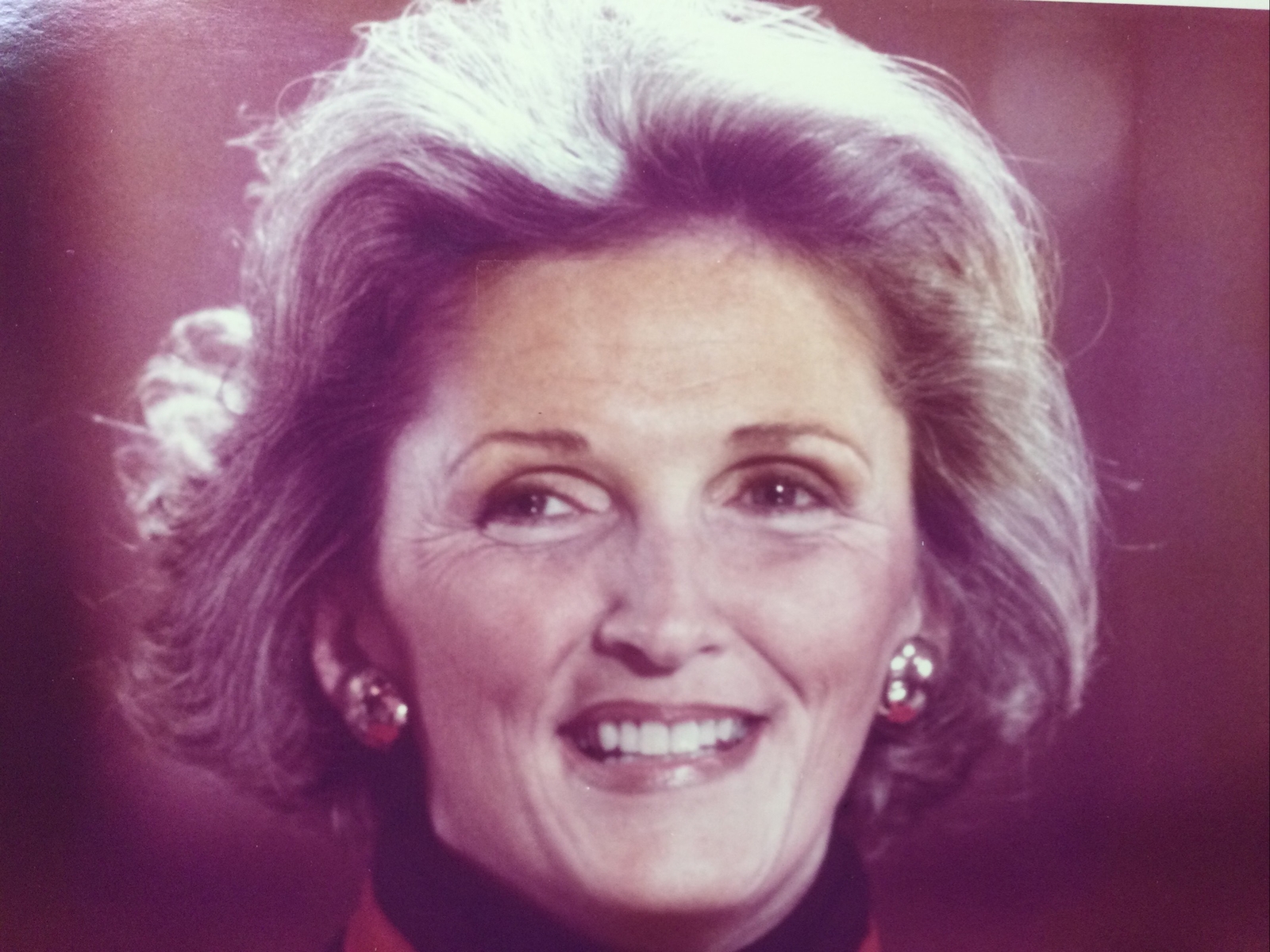 WHO’S WHO CBS News Photo TV correspondent Barbara Howar | eBay