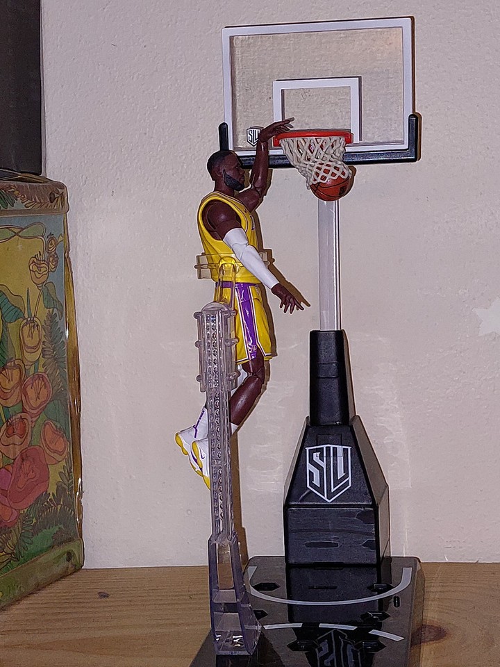 Hasbro 1/12 scale Starting Lineup NBA Basketball Hoop And Backboard MIB ...