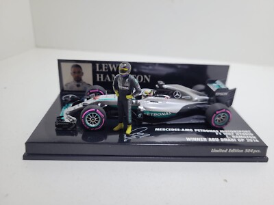 Lewis Hamilton figure 2021 2022 1/43 artisan made car is not included ...