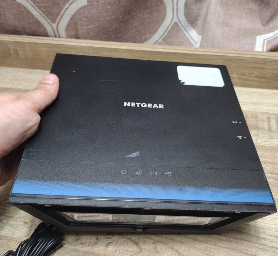 Netgear R6300V2 Dual Band Smart WiFi Wireless Router 1300Mbps AC1750 | eBay