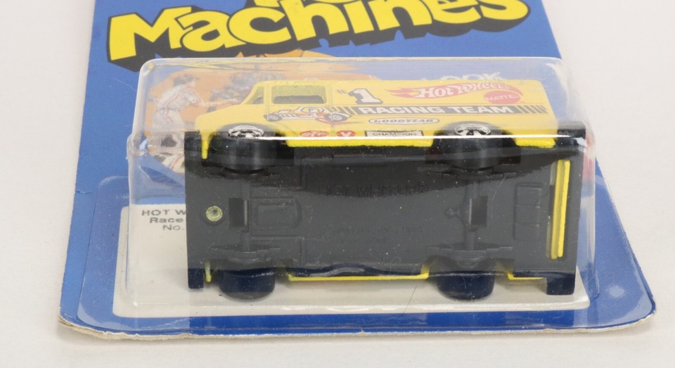 HOT WHEELS SCENE MACHINES, RACING TEAM, BLACKWALLS, HONG KONG | eBay