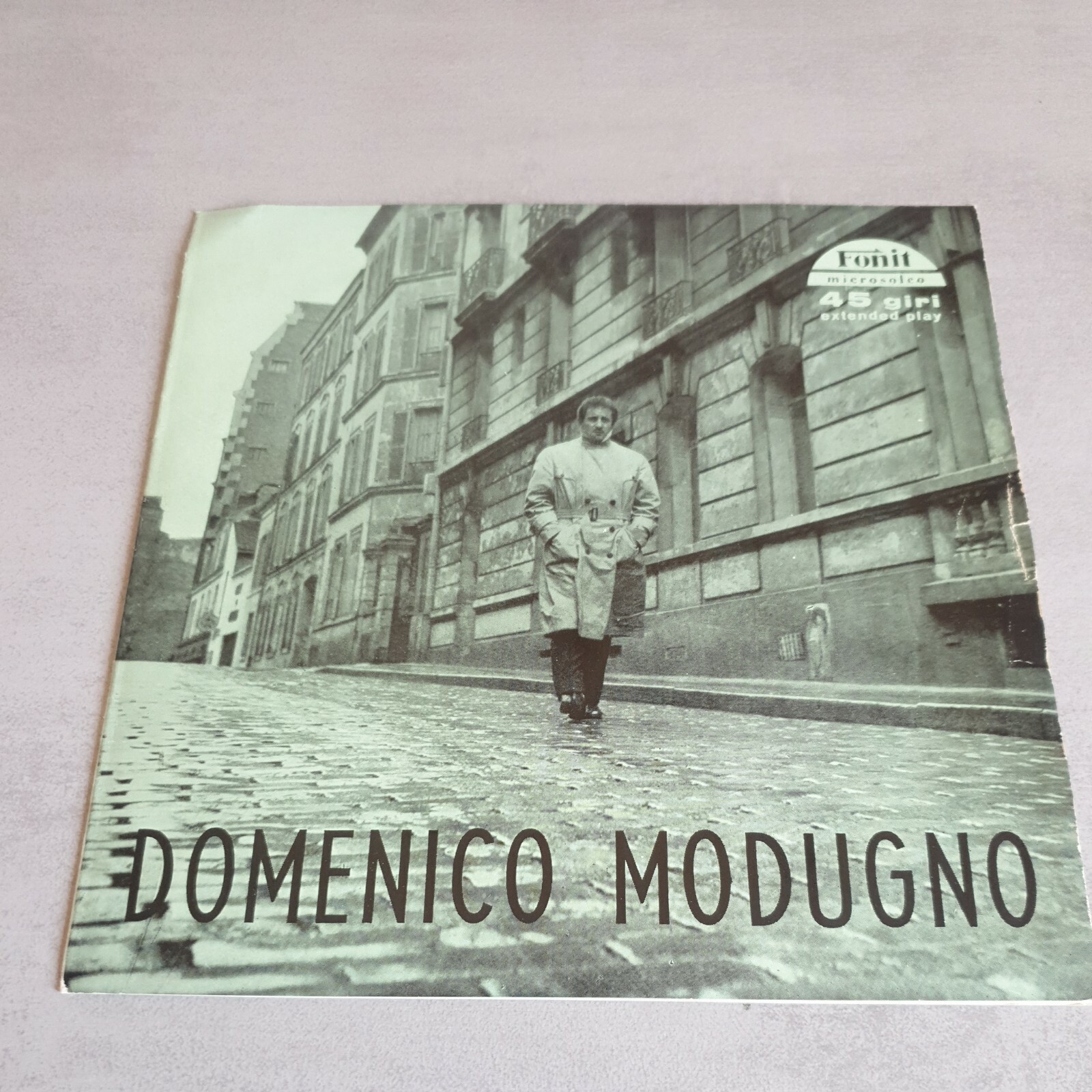 Domenico Modugno Lazzarella Stra 'Nfosa Resta Cu Mme La Signora a ...