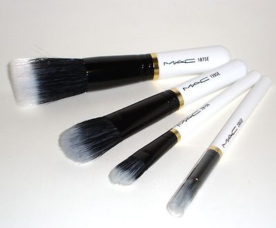 Mac Stroke of Midnight 4 Mineralize Brush Set 187se 159se 286se 287se Holiday ub | eBay