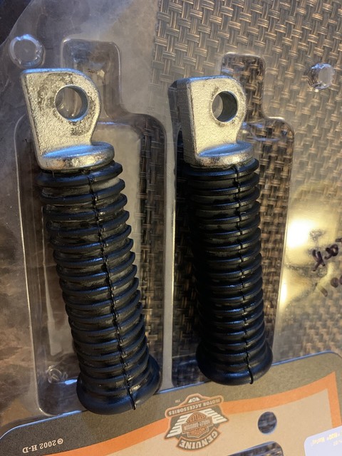 Harley Davidson Willie G Skull Collection Footpeg Kit 50370-04 for sale ...