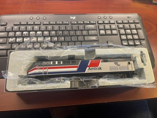 Kato HO Scale Amtrak Phase III 50th ~ GE P42 Genesis #160 ~ 37-6116 New ...