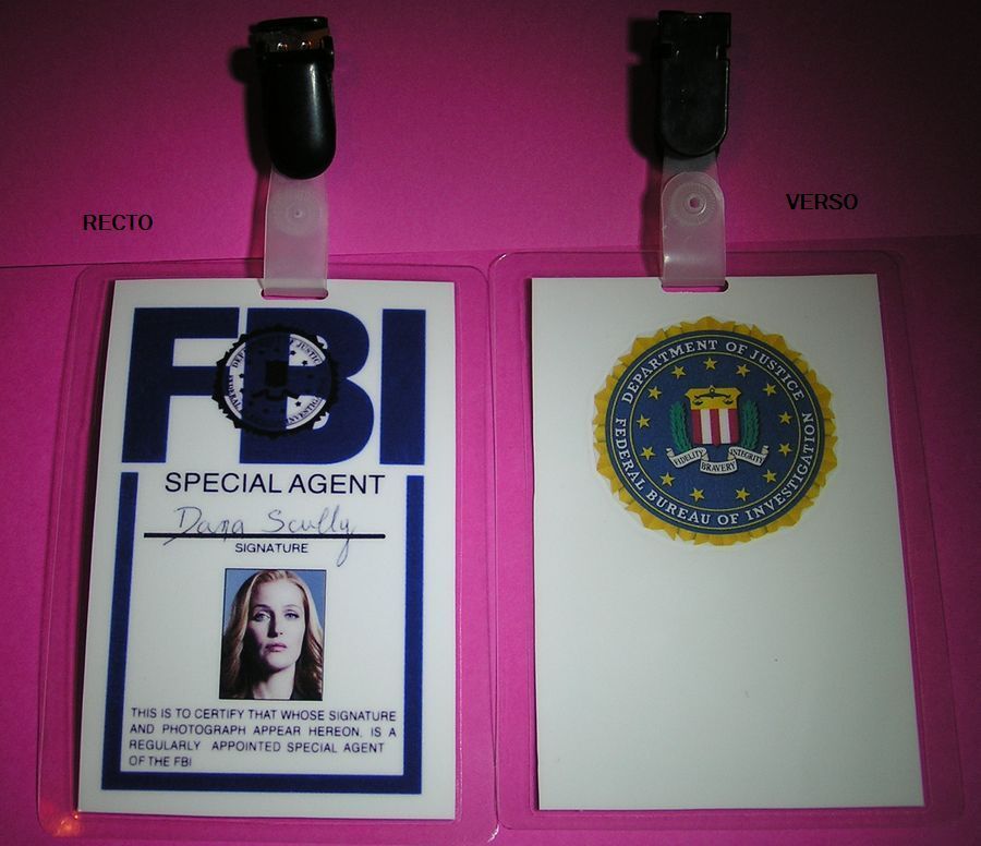 X-Files Badge identification Dana Scully saison 10 Dana Scully FBI card ...