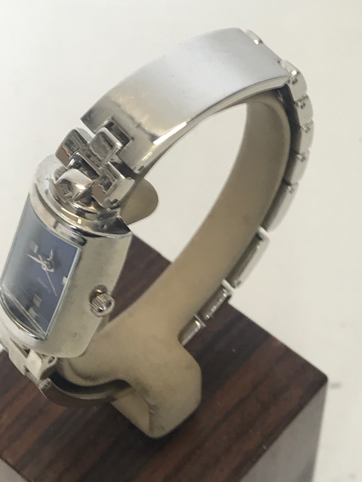 Yves Rocher Ladies Quartz Bracelet Watch | eBay UK