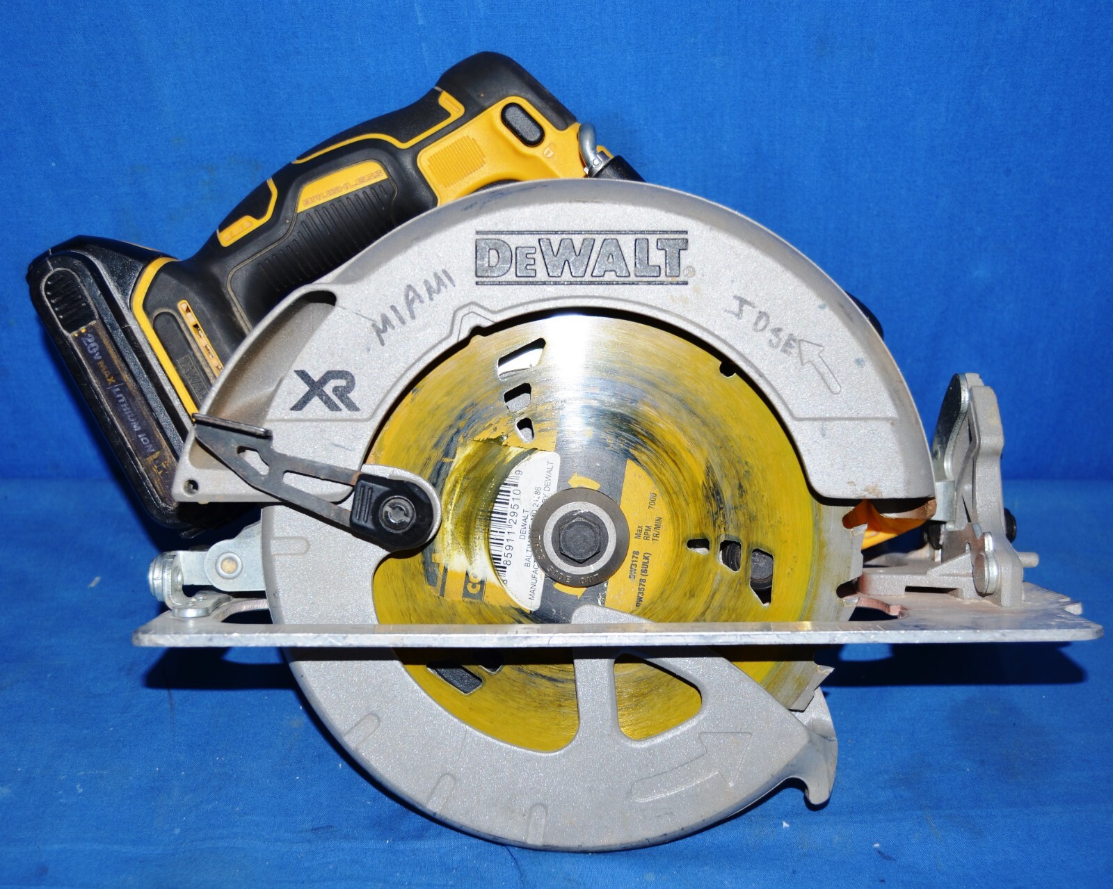 DEWALT DCS570 7-1/4 inch 20V Brushless Circular Saw | eBay