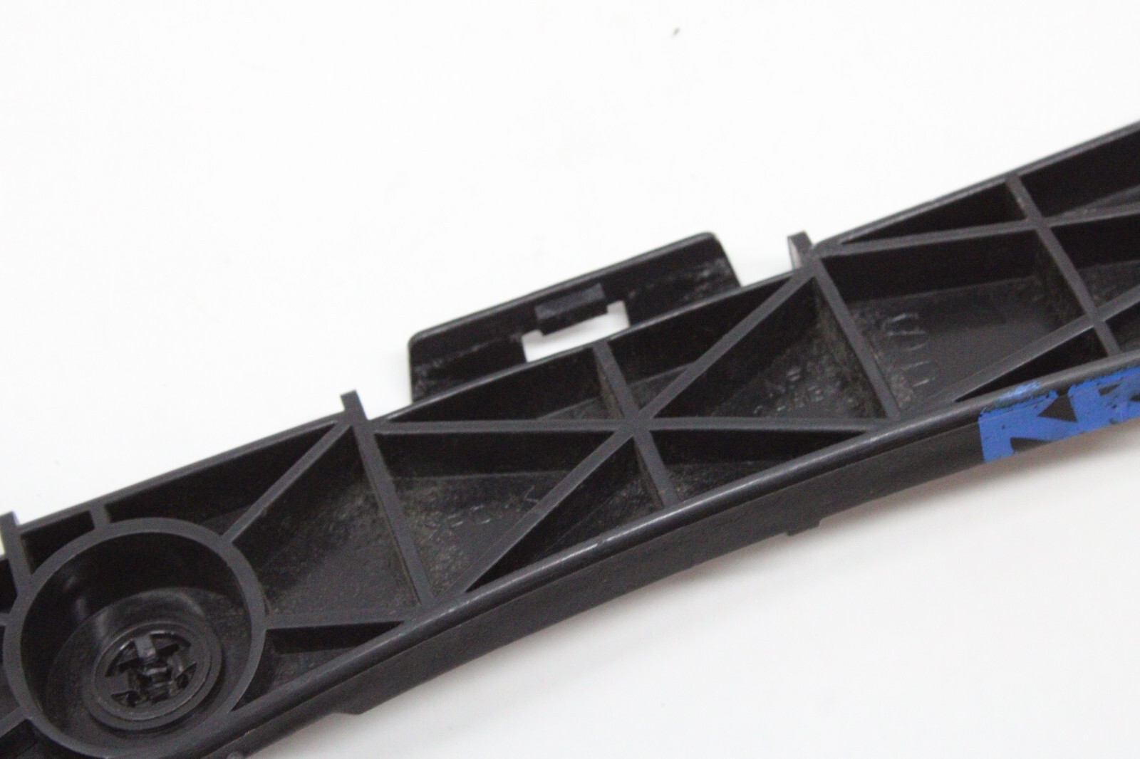 2009 LEXUS IS250 REAR RIGHT BUMPER MOUNT BRACKET 52157-53040 OEM 2006 ...