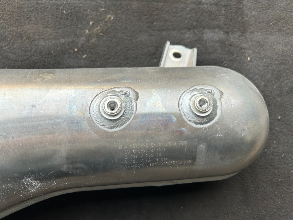 Mercedes Benz GLE W167 Air Suspension Compressor Reservoir Tank ...