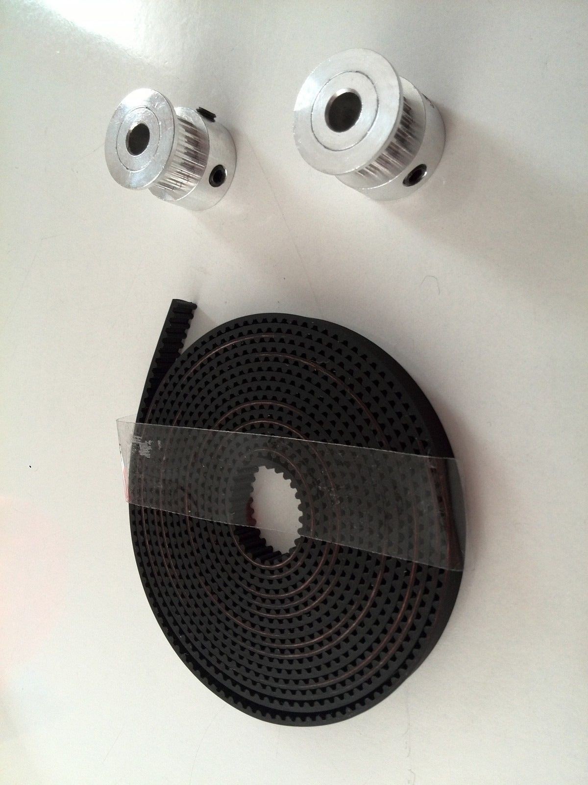GT2 Set: 2 x GT2 Pulley 16Z (M2) + 2M GT2 (Y152) Band Versand gleicher ...
