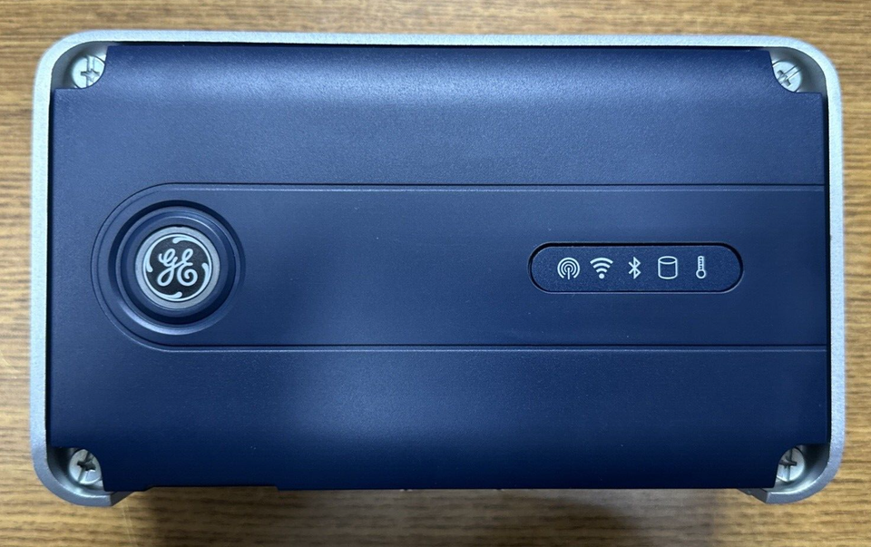 GE PACSYSTEMS ICRXIBN7E000A-AA WIN7 PRO RXI BOX IPC 32GB 24VDC 1.8A ...