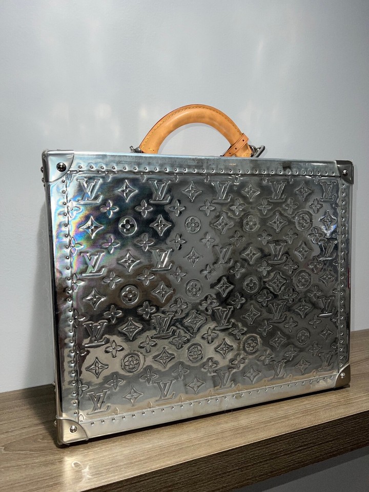 Louis Vuitton Cotteville 40 Monogram Mirror Silver Briefcase Hardsided ...