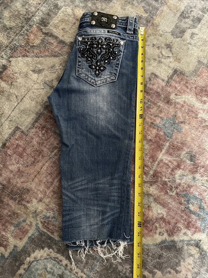 Miss Me Jean Capris Size 29 Cut Off Jeans Rhinestones Embroidered ...