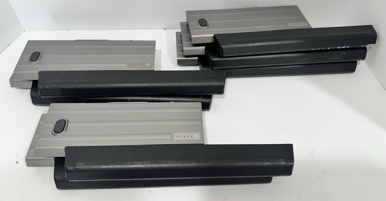 Lot of 7 Dell Laptop Batteries TC030 11.1Vdc 85Wh From a D630 | eBay