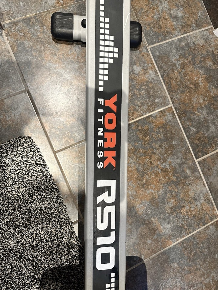 York R510 Rowing Fitness Machine Cardio Training for Legs, Back ...