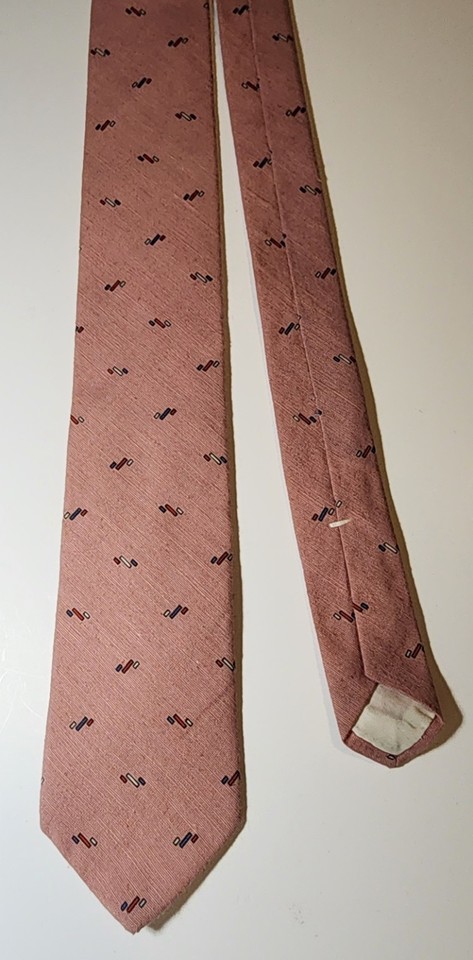 Vintage 1960's NECKTIE Salmon Colored Background w/Geometrics USA JOHN ...