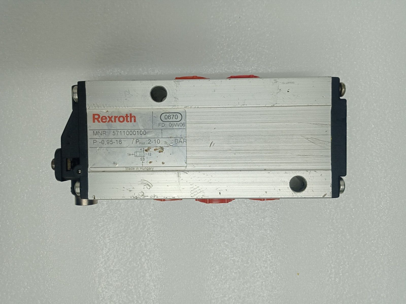 Rexroth MNR: 5711000100 5/2 Air-Pilot Pneumatic valve - NEW | eBay