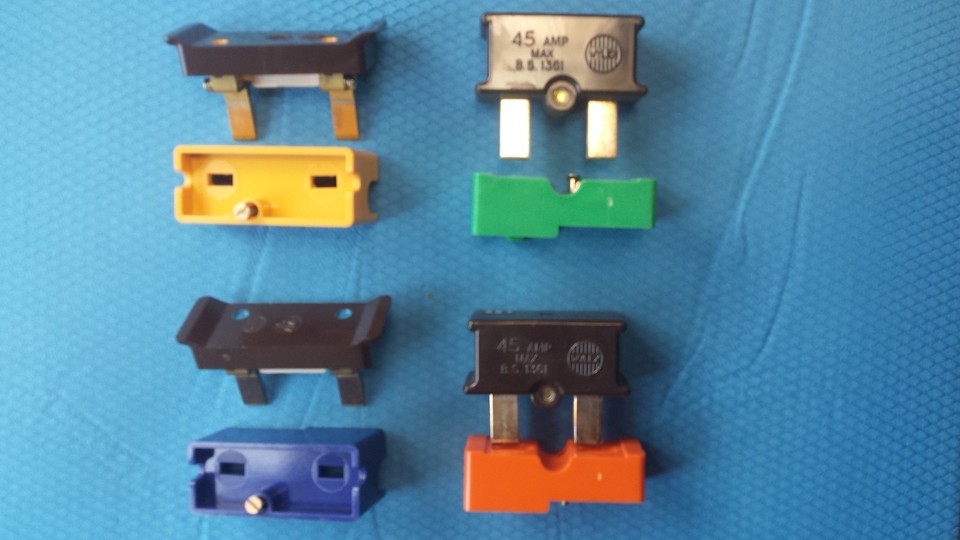 Wylex Consumer Unit Fuse Box. R15, R20, C15,C30,C35, C40, C45. Fuses ...